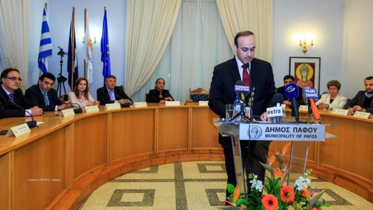 Τι απαντά ο Δήμαρχος Πάφου σε όσους αντιδρούν για το lockdown στην πόλη ...